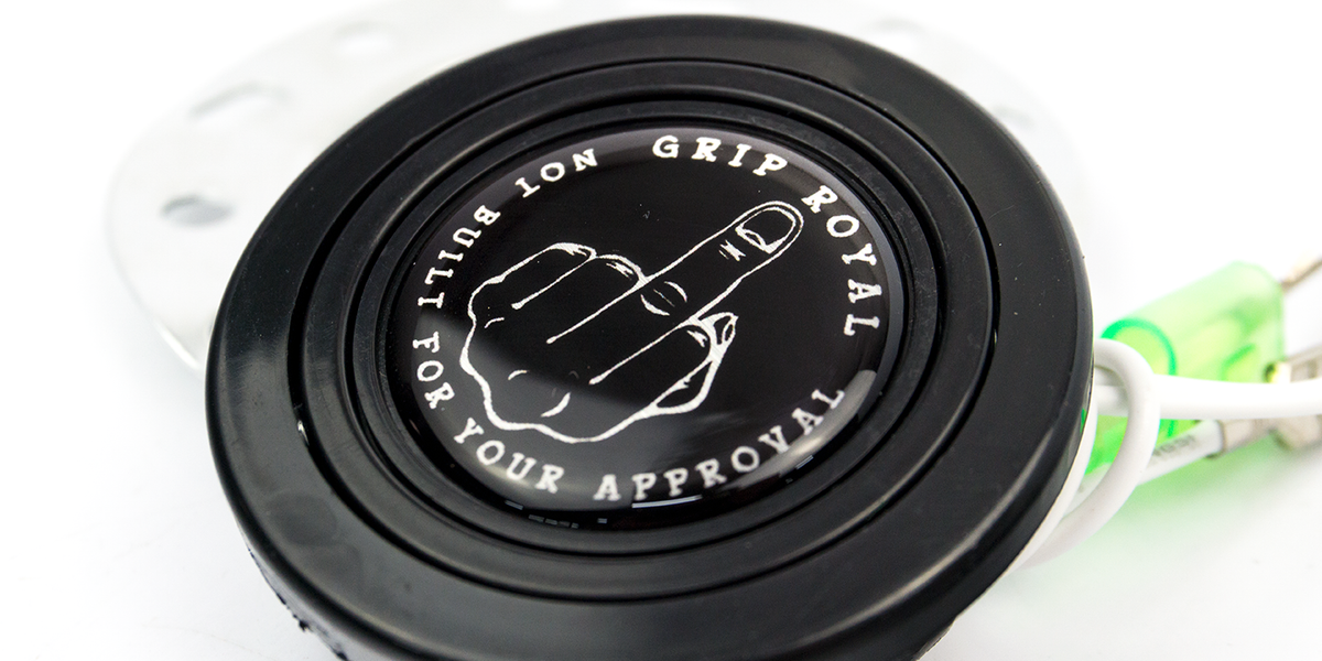 Grip Royal Middle Finger Silver Horn Button — Thrash Garage NZ